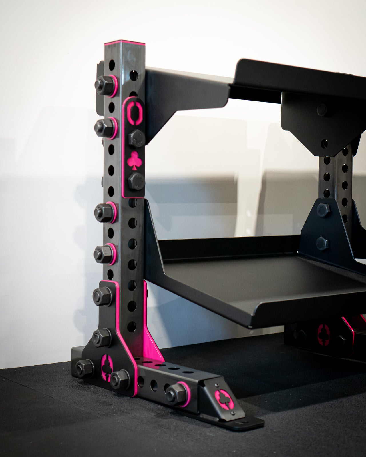 Bespoke – Oak Club Mfg